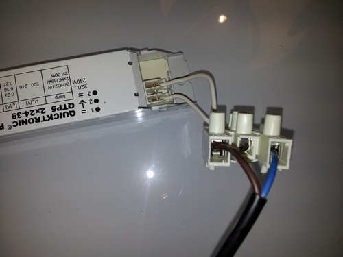 Aide pour installation ballast