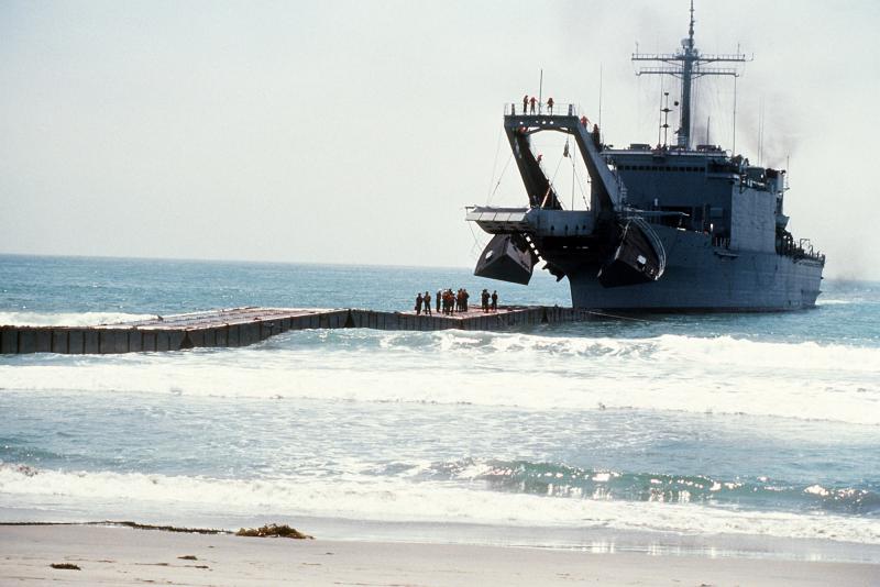 LANDING SHIP TANK (LST) CLASSE NEWPORT