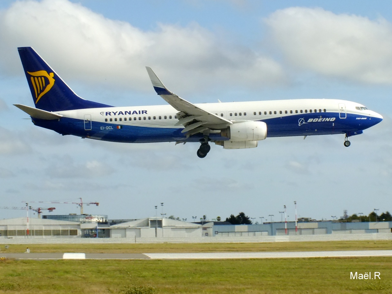 [19/10/2014] Boeing B737-800 (EI-DCL) Ryanair : "Dreamliner n/cs"