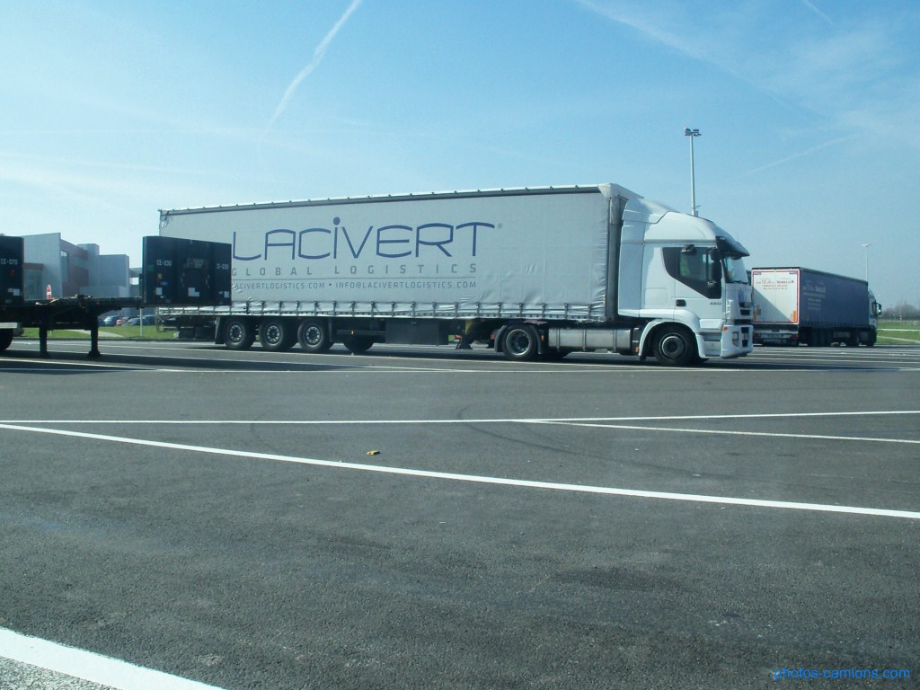 Lacivert Global Logistics (Istanbul)