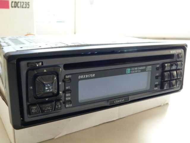 Les Clarion DRX 9175 et 9375, bombes musicales