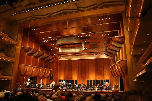New York (Philharmonic Hall) : 28 novembre 1968 [Premier concert]