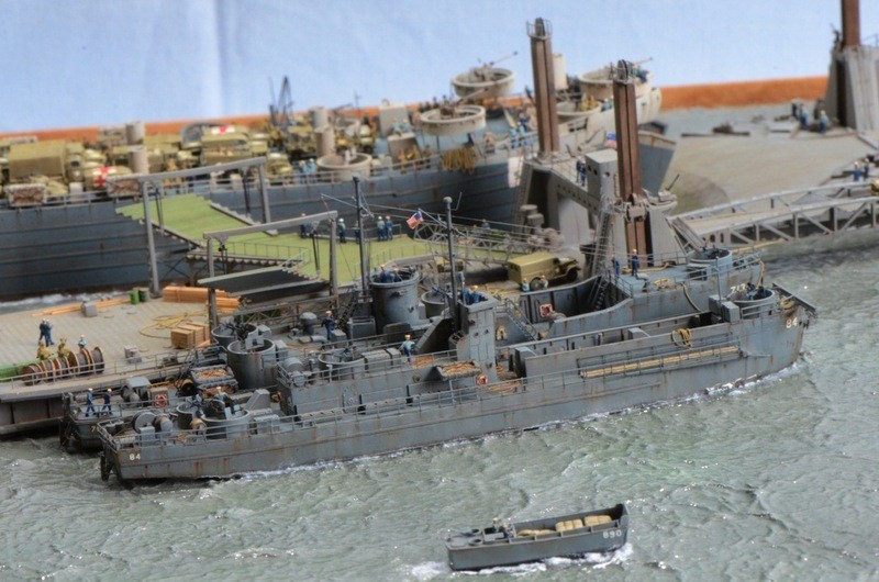 Diorama Port artificiel MULBERRY au 1/350 - Page 5