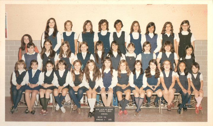 Elementary school Class photos : Our Lady of Mount Royal 1971 5A